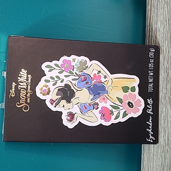 Disney | Makeup | Disneys Snow White Eyeshadow Palette | Poshmark